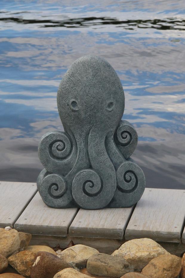 Contemporary Octopus – Massarelli Lawn Ornaments